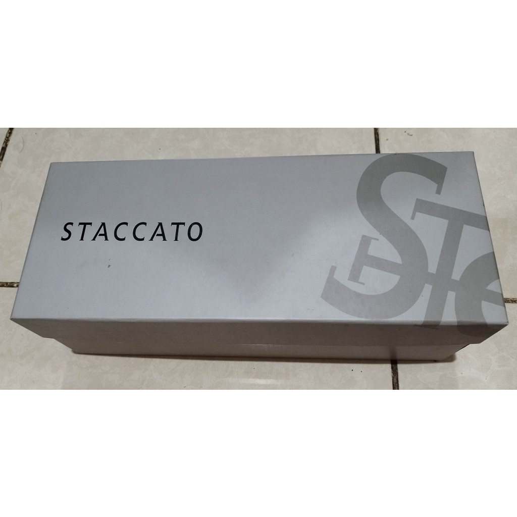 Jual Box Kotak Sepatu Staccato Original | Shopee Indonesia