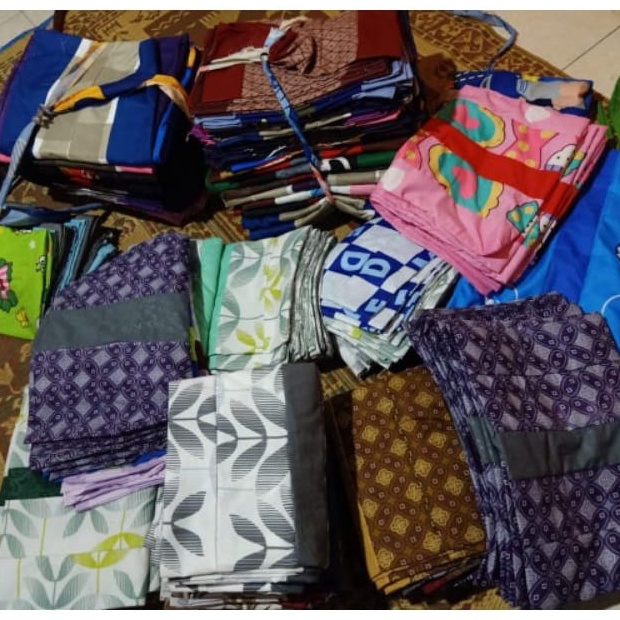 Jual Sarung bantal sambung/rijek motif acak murah bahan kain katun ...