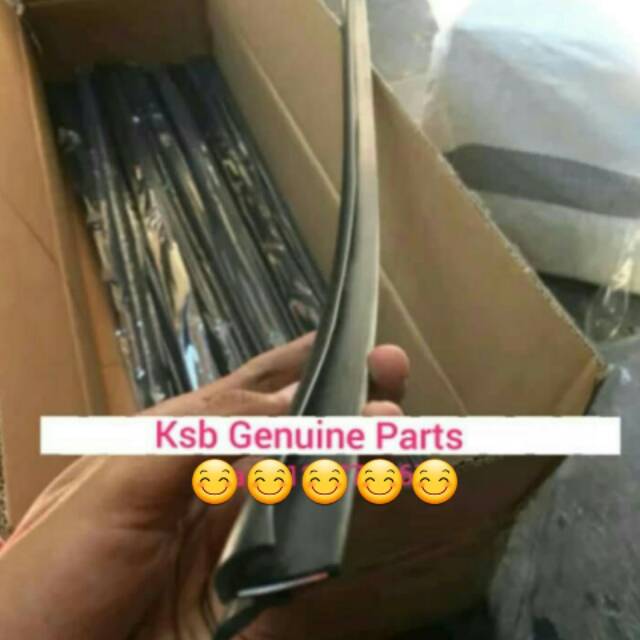 Jual Pelipit Kaca Luar Mobil Universal Weather Strip Water Strip Karet ...