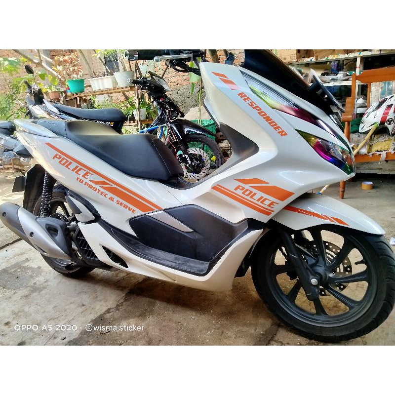 Jual Stiker Body Pcx 150 / Stiker Pcx 150 Tema Police / Stiker Pcx Old ...