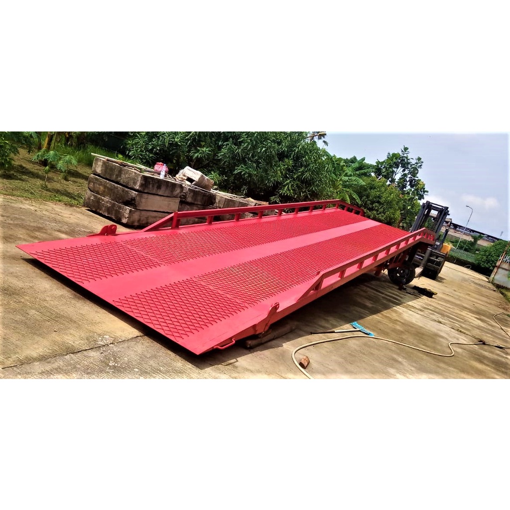 Jual Dermaga Bongkar Muat Portable Loading Dock - Movable Dock Ramp 10 ...