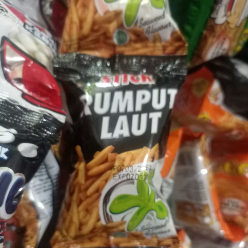 Jual aneka Snack renteng 5000 an | Shopee Indonesia