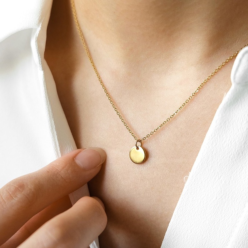 Jual Dainty Tiny Disc Necklace — 18K Gold Plated Silver Stainless Steel Anti Karat | Shopee ...