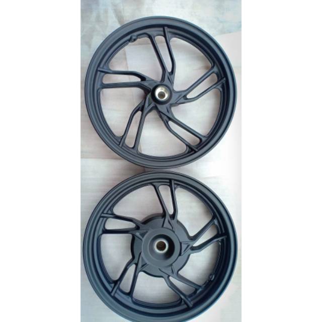 Jual Velg velek racing standar original all new vario 150 2019 asli ...