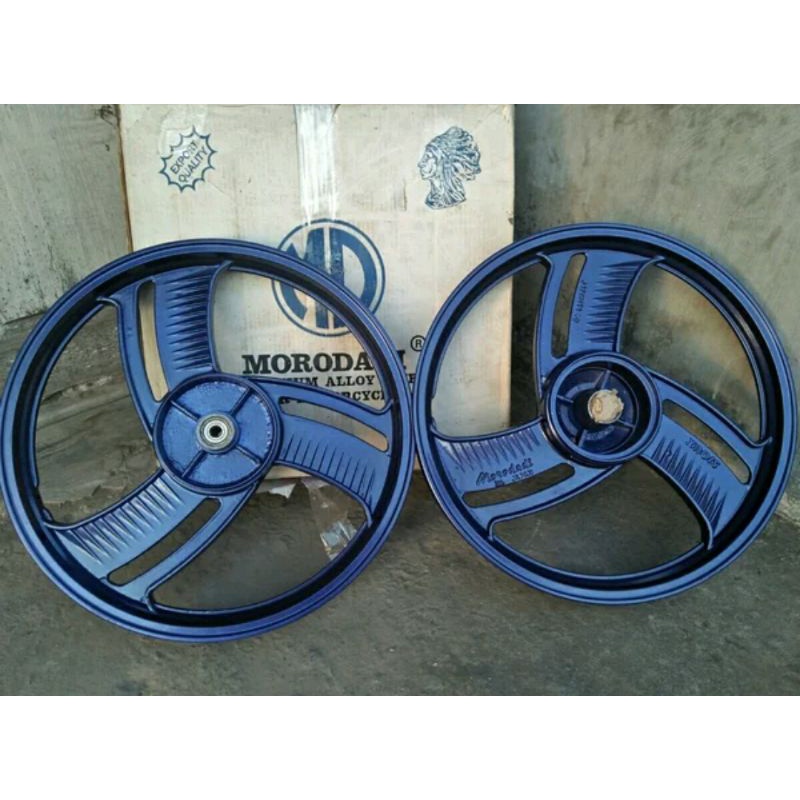 Jual velg morodadi japan velg rim suzuki rc suzuki sprinter suzuki ...