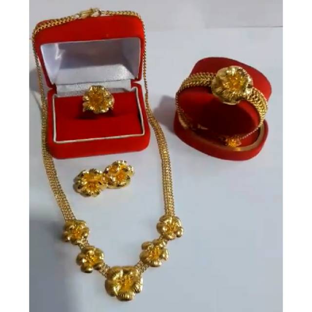Jual Set Bunga Mawar 75 gram Emas London 24K kadar 99,9% | Shopee Indonesia