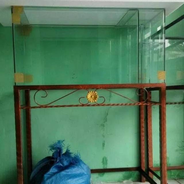 Jual Aquarium 80x40x40cm + Rak Aquarium | Shopee Indonesia