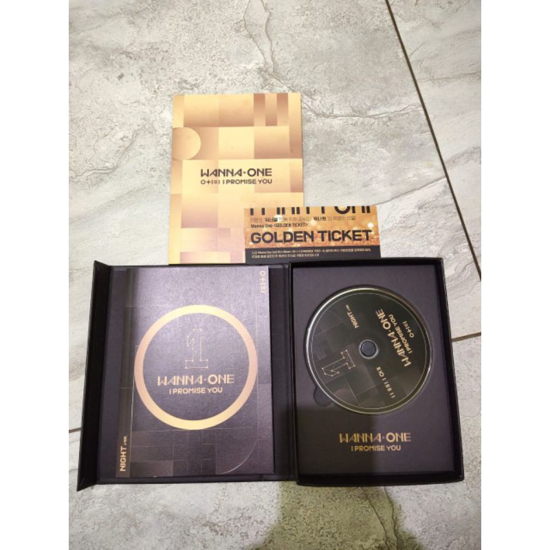 Jual Album only+Golden Ticket Wanna One I Promise You Black ver ...