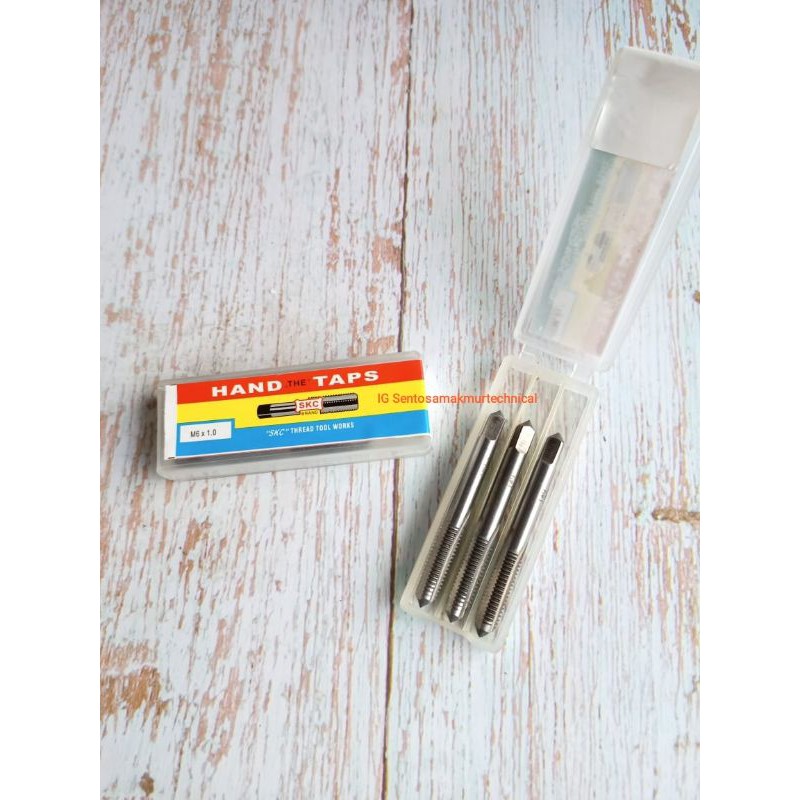 Jual SKC M 6 x 1 MM Mata Hand Tap Bor Pembuat Ulir Drat Derat Baut M6 x ...