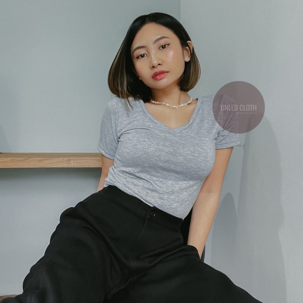 Jual Uneed Cloth / CROP TOP JUMBO / BAJU CROP / KAOS WANITA / KAOS CROP / V NECK CROP TOP ...