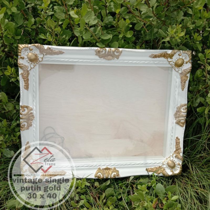Jual Pigura mahar ukir belgi putih gold uk. 30x40 - pigura vintage ...