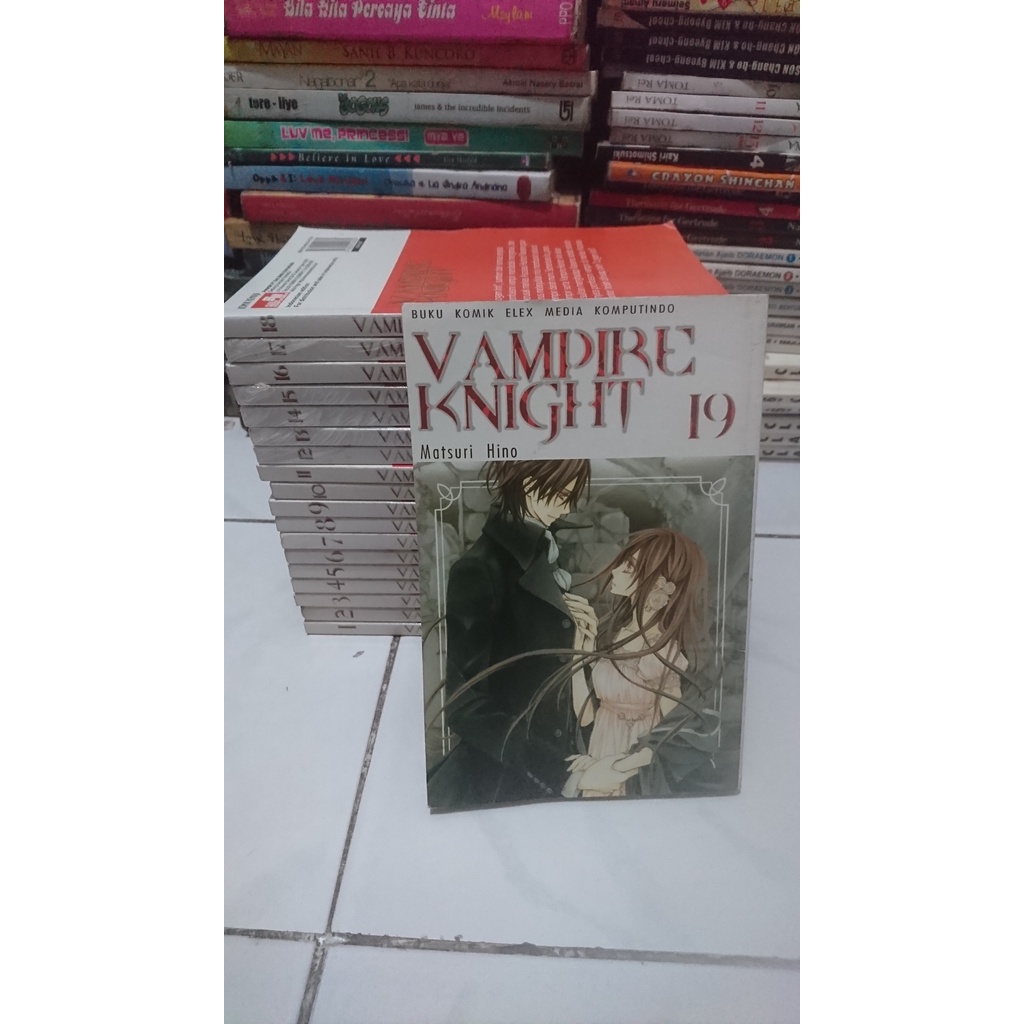 Jual Komik Vampire Knight 1-19 tamat set 3 - Matsuri Hino | Shopee Indonesia