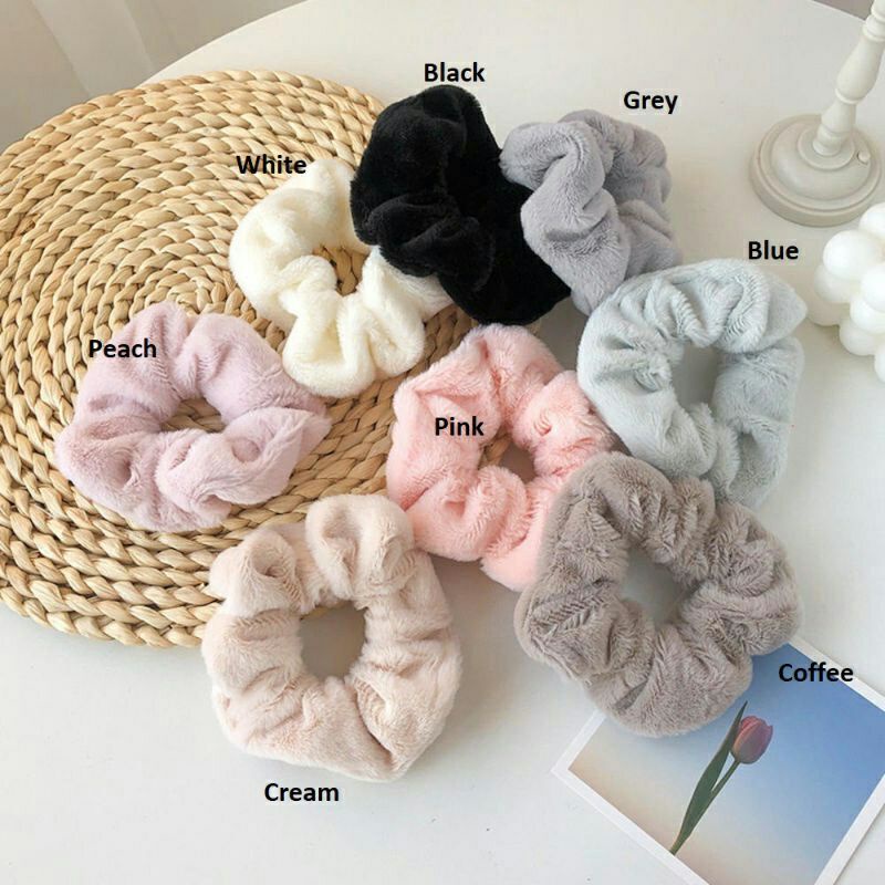 Jual IKAT RAMBUT SCRUNCHIE BULU HALUS KOREA | Shopee Indonesia