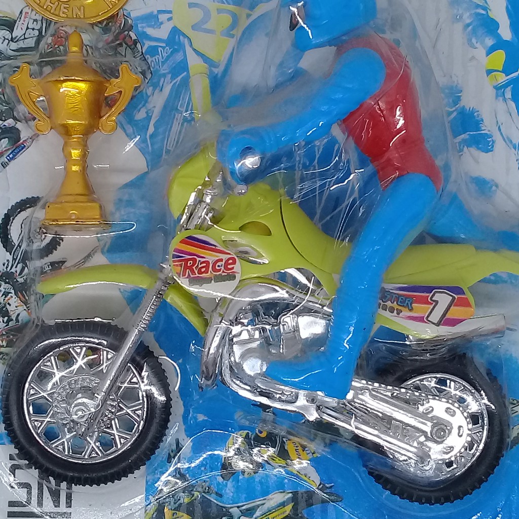 Jual mainan_mu/ Mainan Motor Cross Super Racing Dengan Piala dan Medali ...