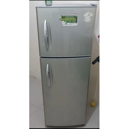 Jual Second Kulkas 2pintu Merk Gracio kondisi Normal | Shopee Indonesia