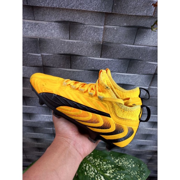 Jual Sepatu Bola puma original sepatu bola second original sepatu bola ...