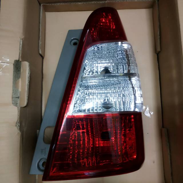 Jual STOP LAMP LAMPU BELAKANG INNOVA 2012-2015 (MIKA PECAH) ORIGINAL ...