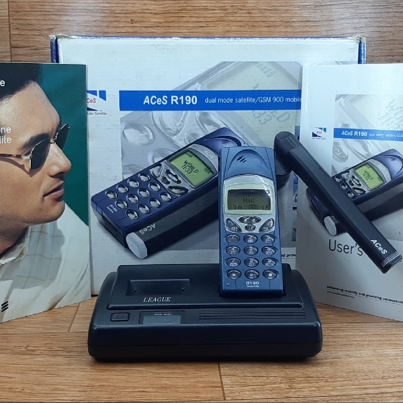 Jual HP Handphone Ericsson R190 R190s Satelite Fullset Sinyal Mantap ...