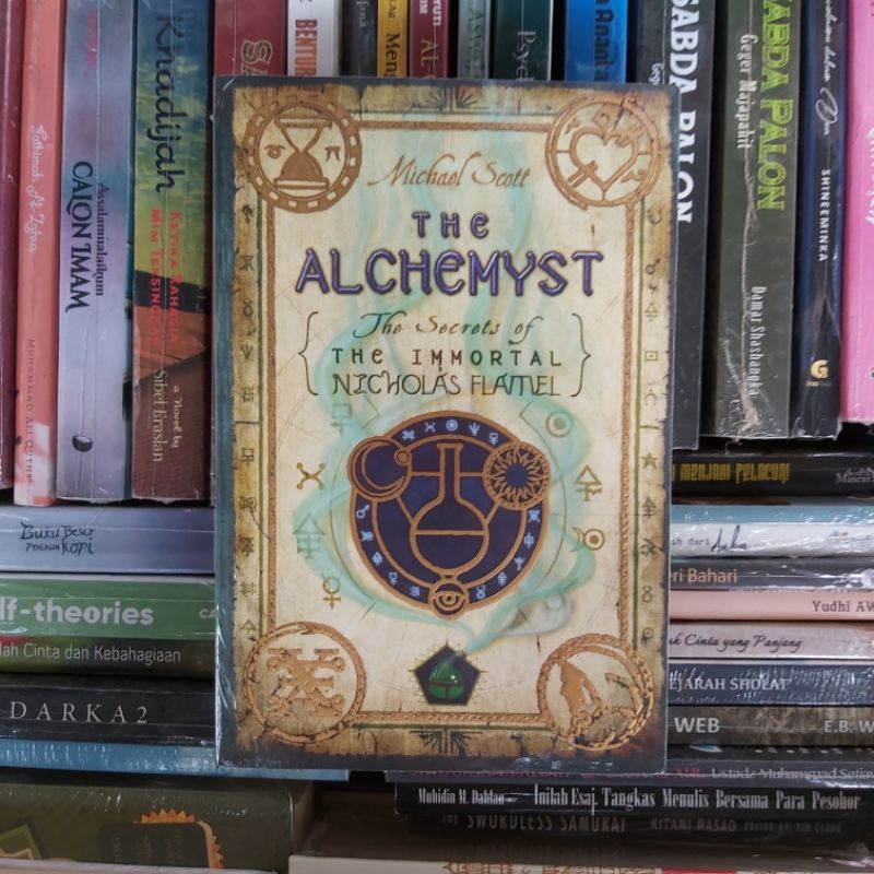 Jual The Alchemyst _ The Secret Of The Immortal Nicholas Flamel ...