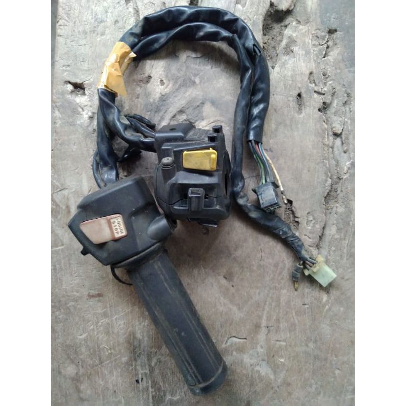 Jual HOLDER TIGER REVO PECE ORIGINAL KANAN KIRI SET TIREV ORI | Shopee ...