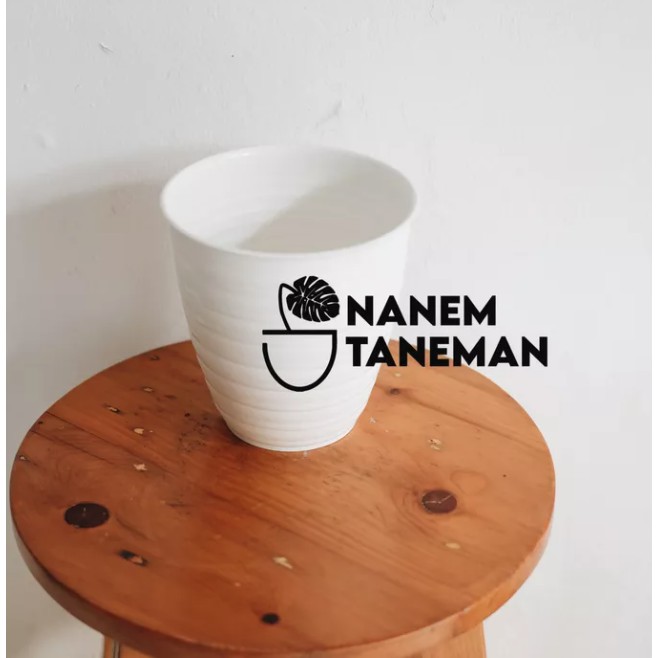 Jual Nanem Taneman - Pot Pirus Plastik - Pot Cantik | Shopee Indonesia