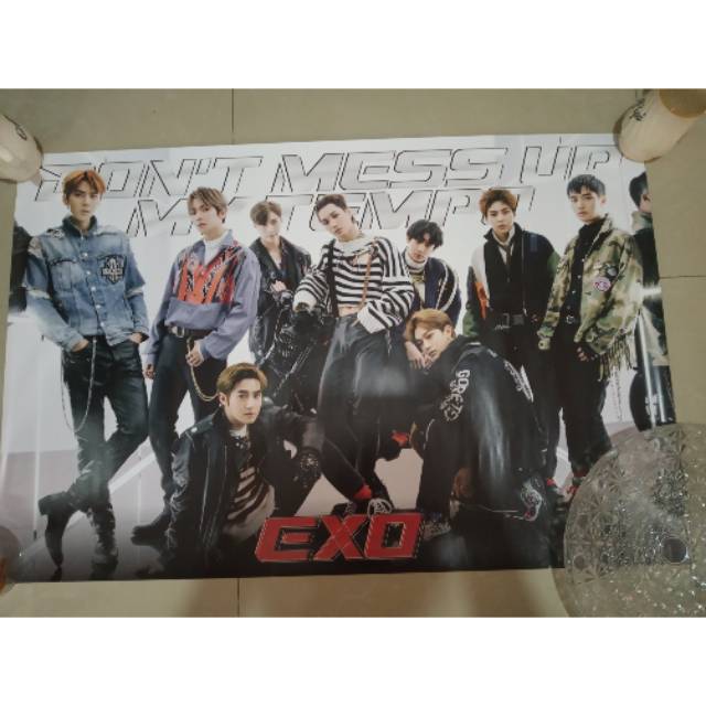 Jual Poster official EXO Vivace version (free Polaroid ) | Shopee Indonesia
