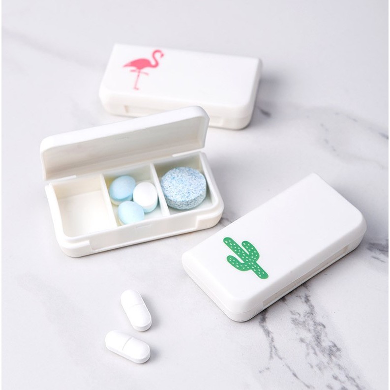 Jual Kotak Tempat Penyimpanan Obat Harian 3 sekat kecil mini Pill Box ...