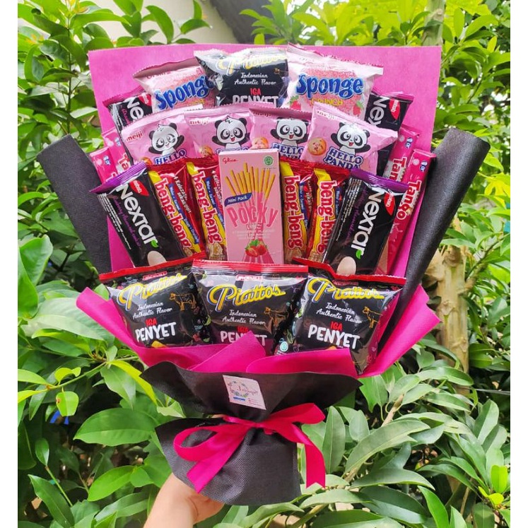 Jual (B) buket big premium pocky BLACK PINK/paket/bingkisan Snack Ulang ...