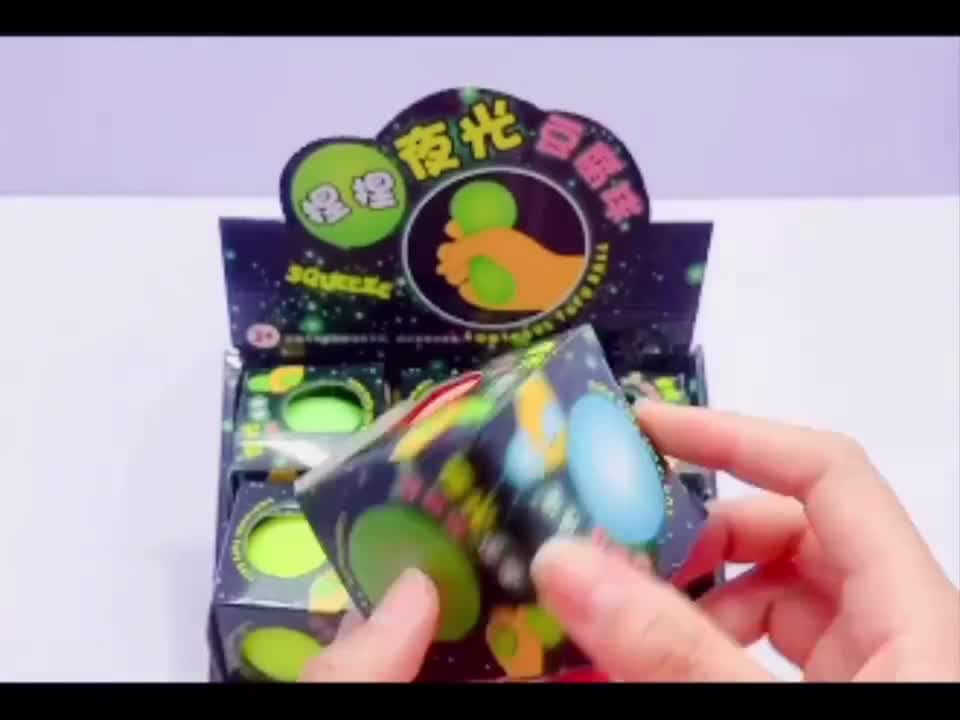 Jual Luminous Squishy balls / Stress Ball Glow in the Dark TIKTOK ...