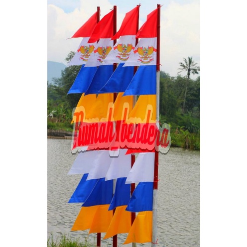 Jual bendera umbul-umbul warna biru gergaji 8mata 1kodi/20pcs | Shopee Indonesia