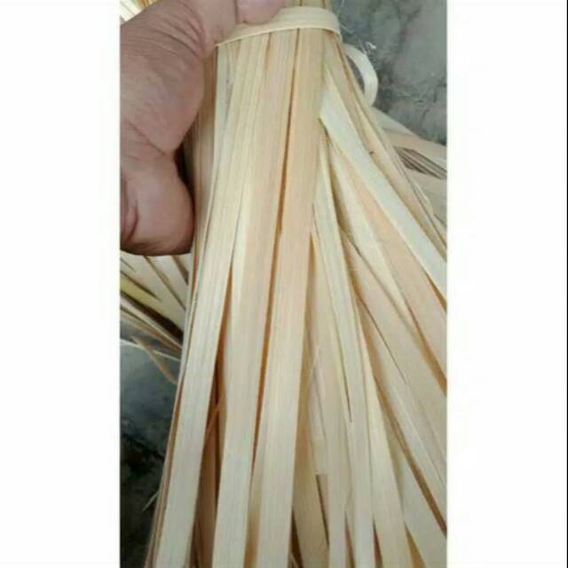Jual TURUN HARGA 200 pcs iratan bambu bahan anyaman dan tali | Shopee ...