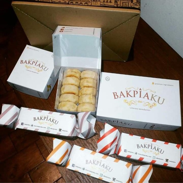 Jual BAKPIA MERK BAKPIAKU BAKPIA KEKINIAN ISI 5 ENAK OLEH OLEH KHAS ...
