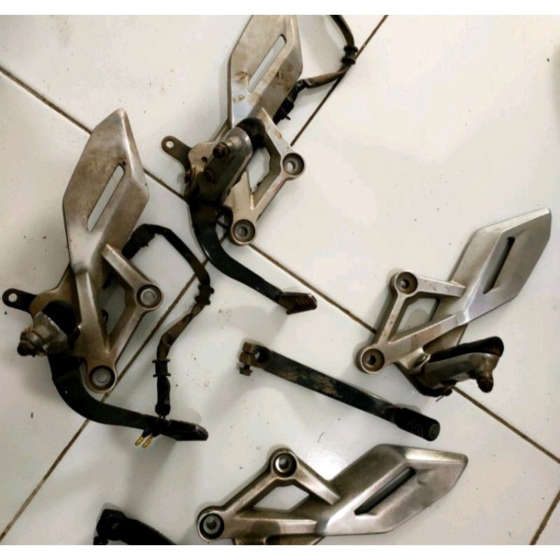 Jual step footstep new cb 150r NCB 150r | Shopee Indonesia