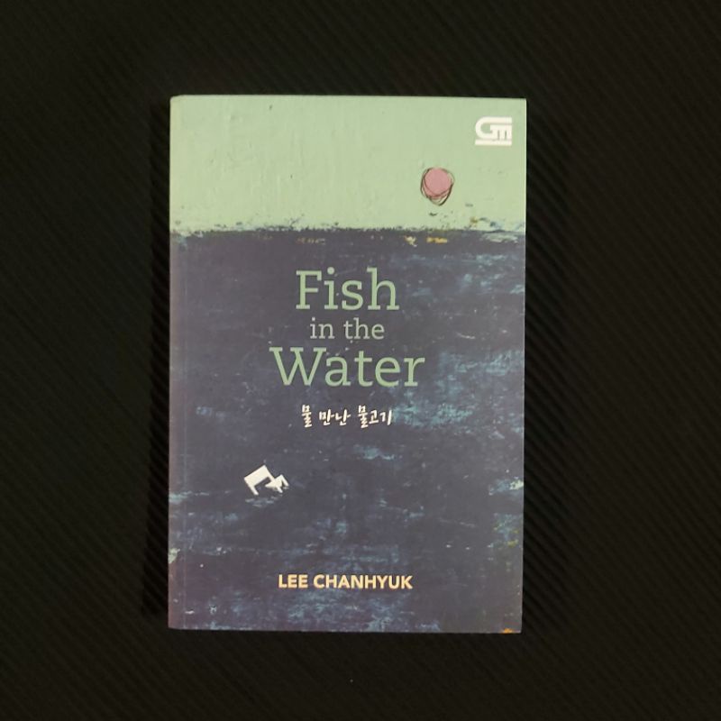Jual Buku Original Fish In The Water - LEE CHANHYUK | Shopee Indonesia