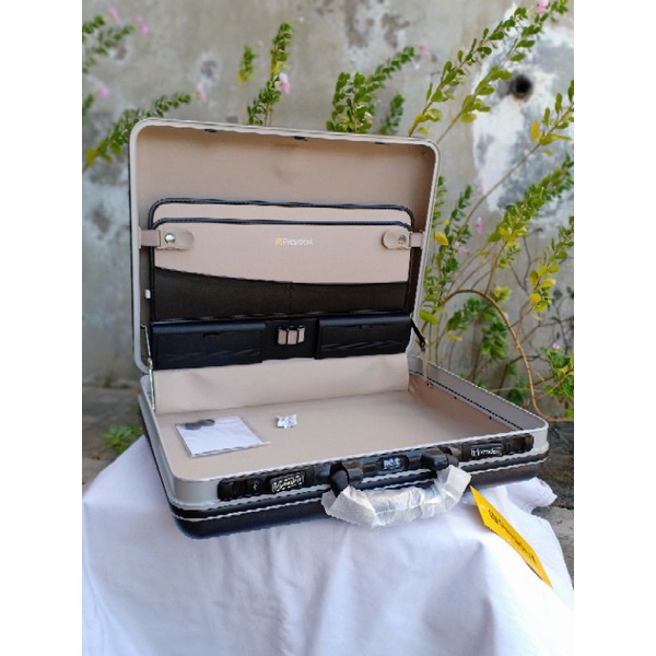 Jual KOPER DOKUMEN PRESIDENT UK 18 INCH ORIGINAL | Shopee Indonesia