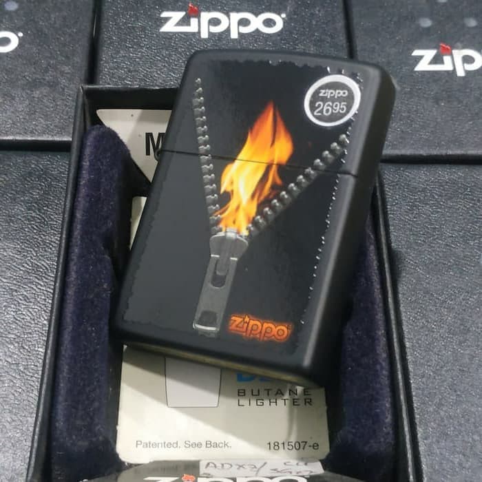 Jual ZIPPO LIGHTER / MANCIS KOREK API ZIPPO ORIGINAL - ZIPPED FLAMING LOGO | Shopee Indonesia