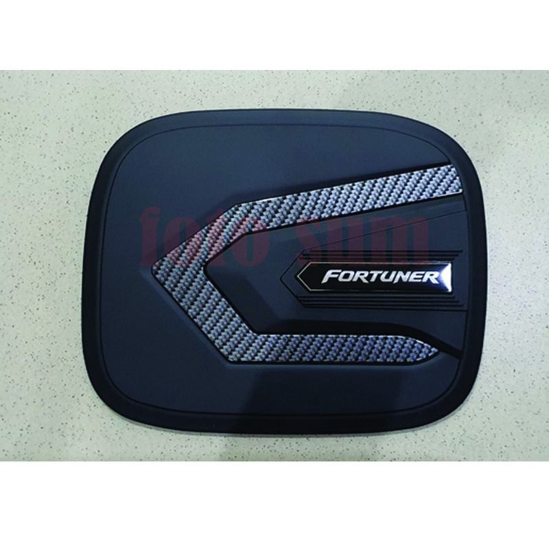Jual caver tangki hitam list carbon Fortuner 2016 sampai 2024 | Shopee ...