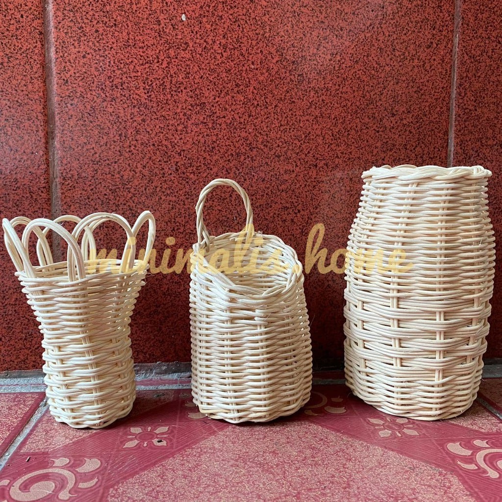 Jual Vas Bunga / Pot Rotan untuk Tanaman Hias Plastik Monstera | Shopee ...