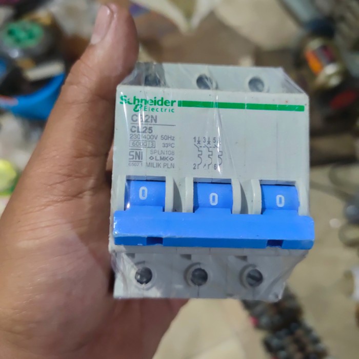 Jual mcb pln 25a 3phase snaider. | Shopee Indonesia