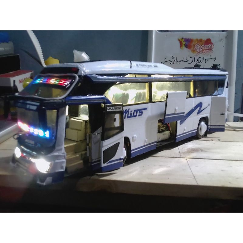 Jual Miniatur Bus Mios / Speaker Bentuk Bus | Shopee Indonesia