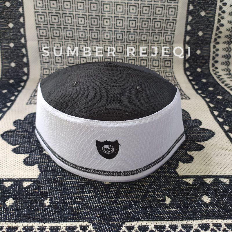 Jual Peci Malaysia Abdul Kareem Kombinasi PUTIH HITAM Peci Nuzli Haji ...