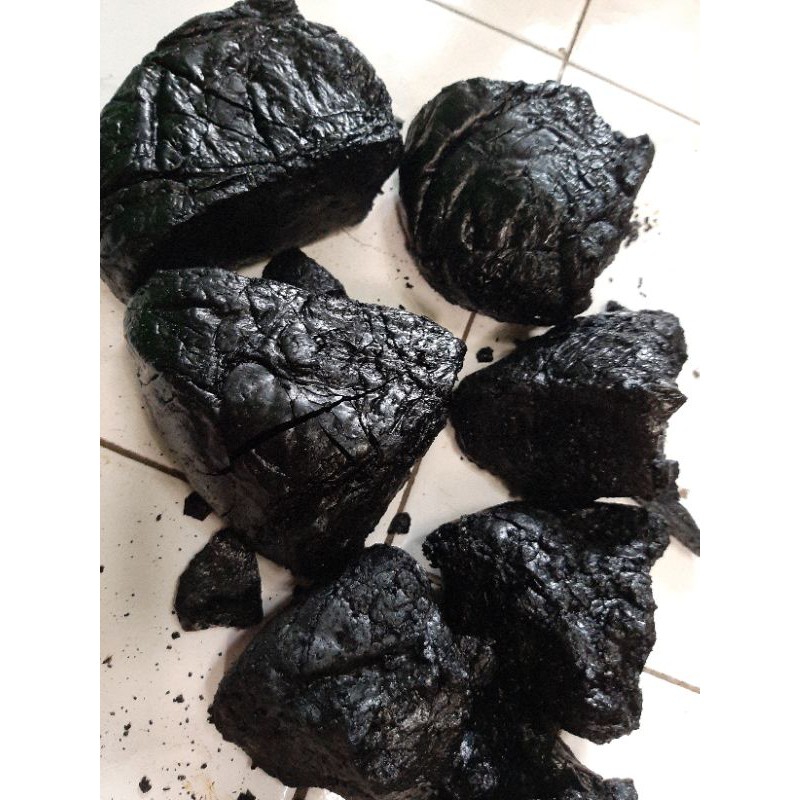 Jual Getah gaharu aquilaria asli kalimantan GGKA01 | Shopee Indonesia