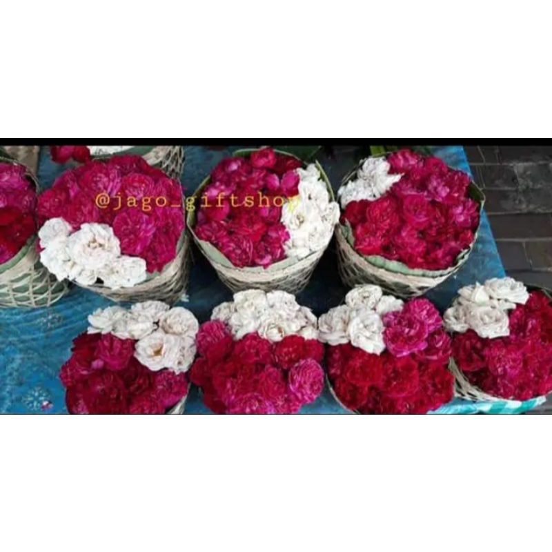 Jual 100 pcs bunga mawar tabur fress harum segerr | Shopee Indonesia