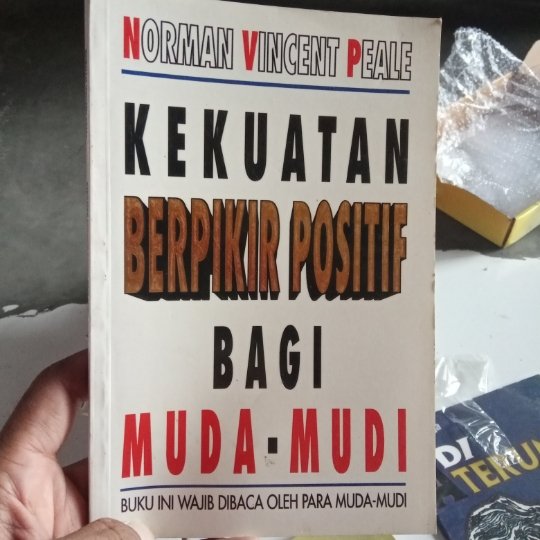 Jual Buku ORI Kekuatan Berpikir Positif Bagi Muda-Mudi -D1 | Shopee ... Jual Buku ORI Kekuatan Berpikir Positif Bagi Muda-Mudi -D1 | Shopee ...