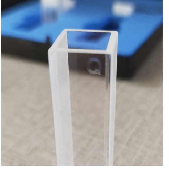 Jual KUVET KUARSA QUARTZ SPEKTROFOTOMRTRI UV VIS | Shopee Indonesia