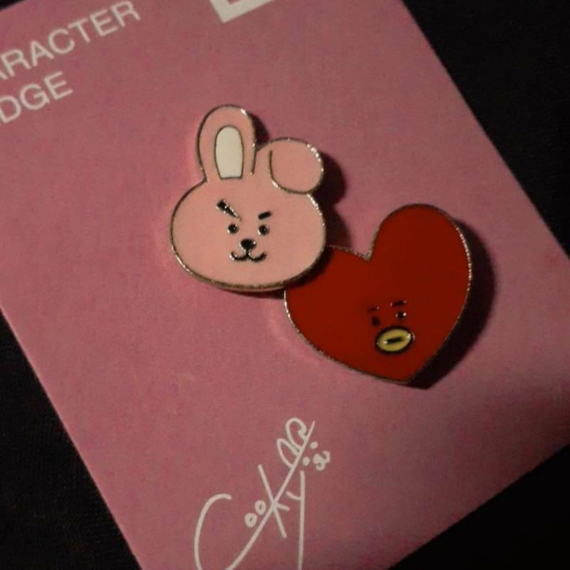Jual Bross BT21 Tata dan Cookie 1 Set (BTS) | Shopee Indonesia
