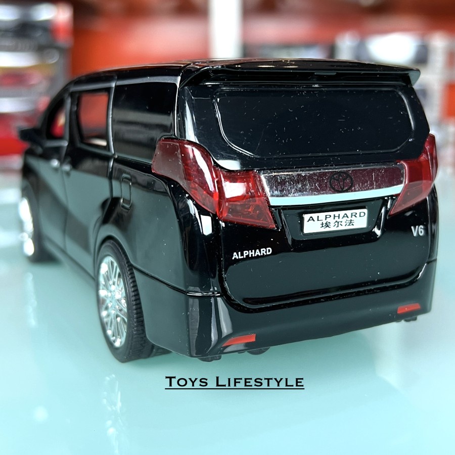 Jual Mainan Mobil Diecast XLG Alphard 1:24 (BAGUS) | Shopee Indonesia