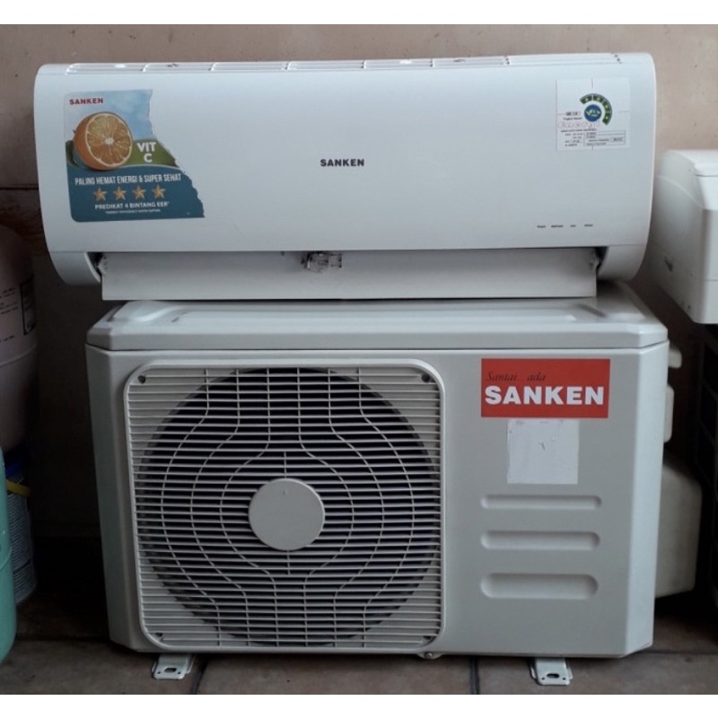 Jual AC Sanken Vit C 1/2 PK Like New Bergaransi Free Pipa 3M + Pasang ...