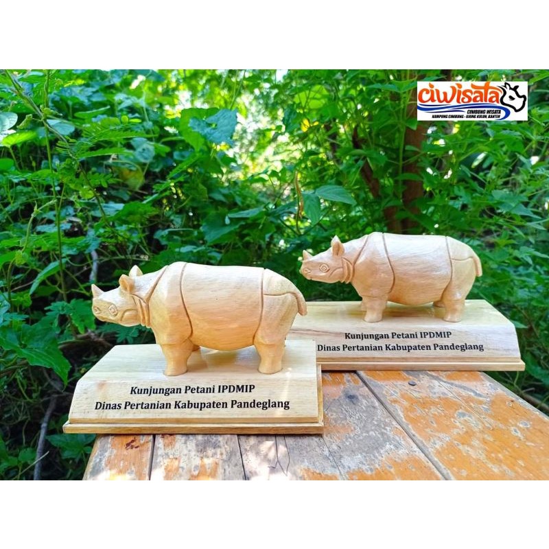 Jual PAPAN NAMA KANTOR DAN SOUVENIR PATUNG BADAK CULA SATU | Shopee ...