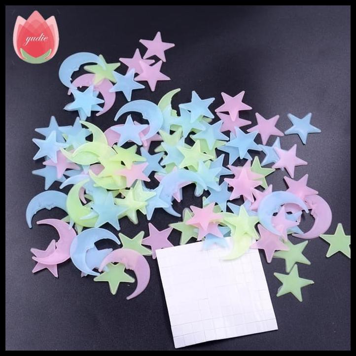 Jual New Arrival Wall Stiker / Sticker Bintang Bulan | Moon Star | Glow ...